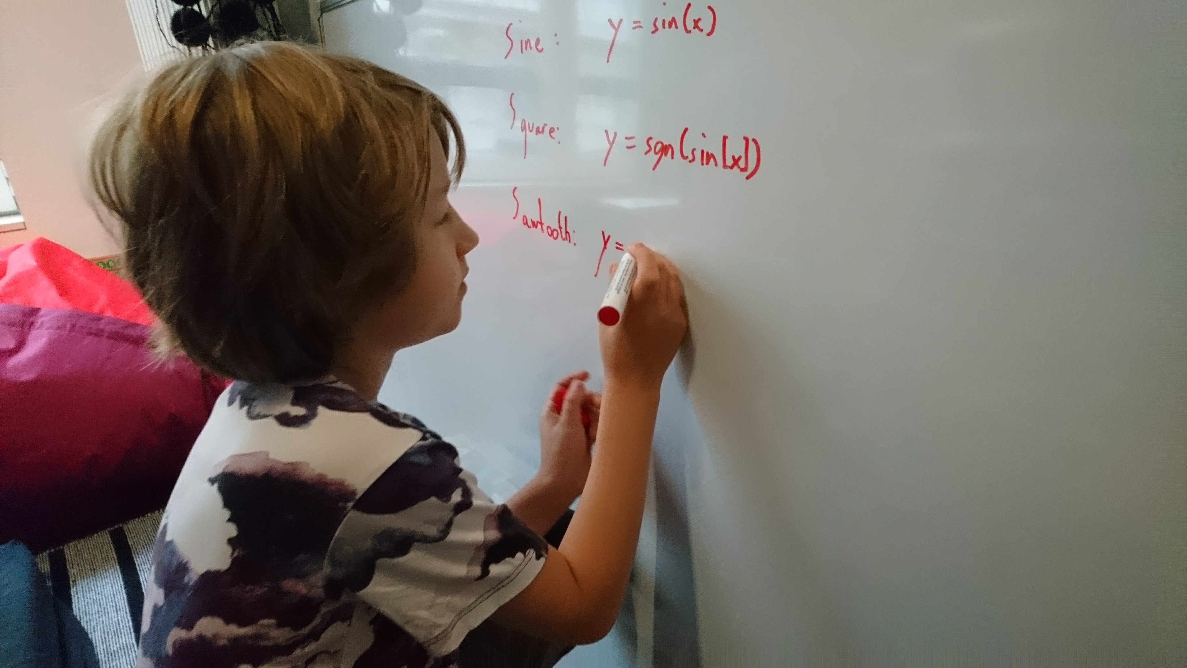 Sound Wave Maths in Processing – Geeks out of the box